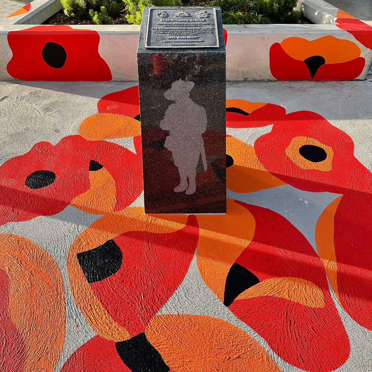 Anzac Plinth – heynicemurals