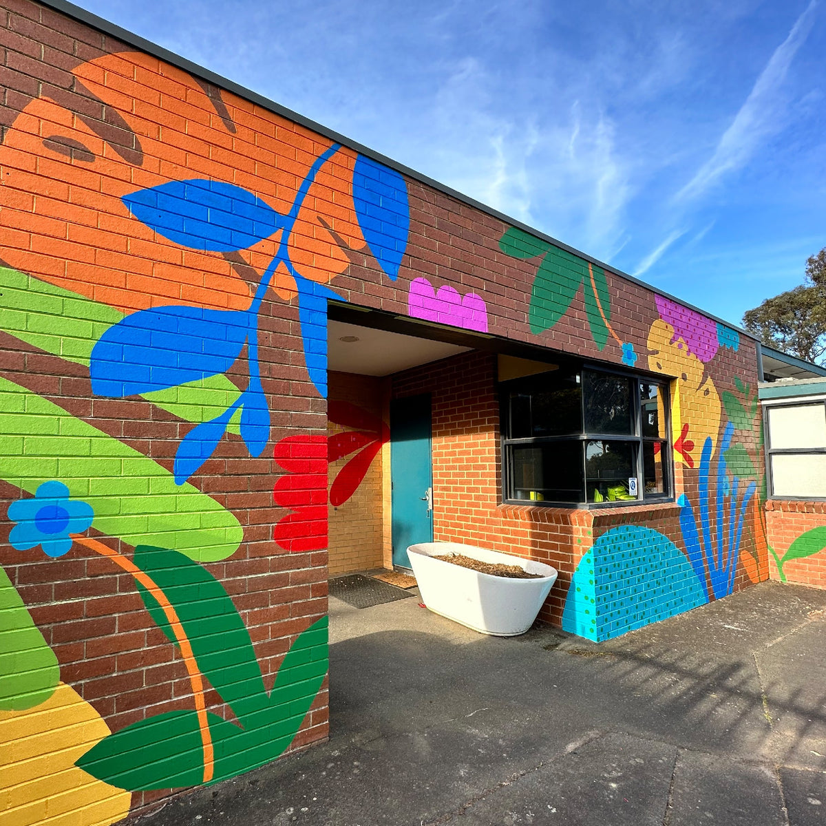 Skye Primary Entrance – heynicemurals
